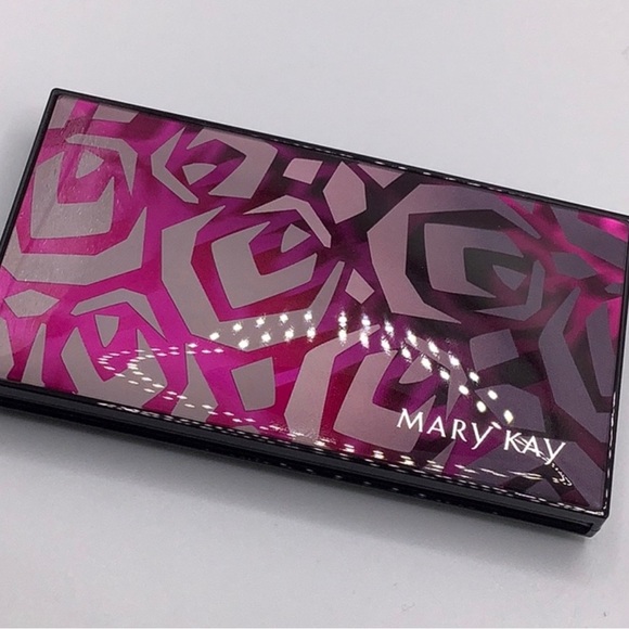 Mary Kay | Makeup | Mary Kay Compact Perfect Palette Limited Edition ...